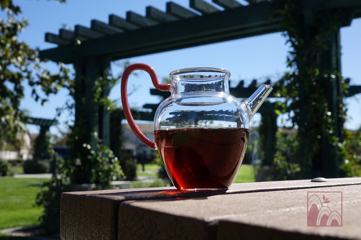 Reflecting on Transitions – Denong Tea